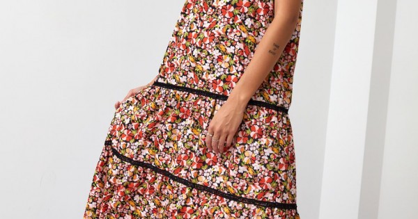 Дълга дамска рокля в черен и оранжев цвят 3078 | Complex.bg